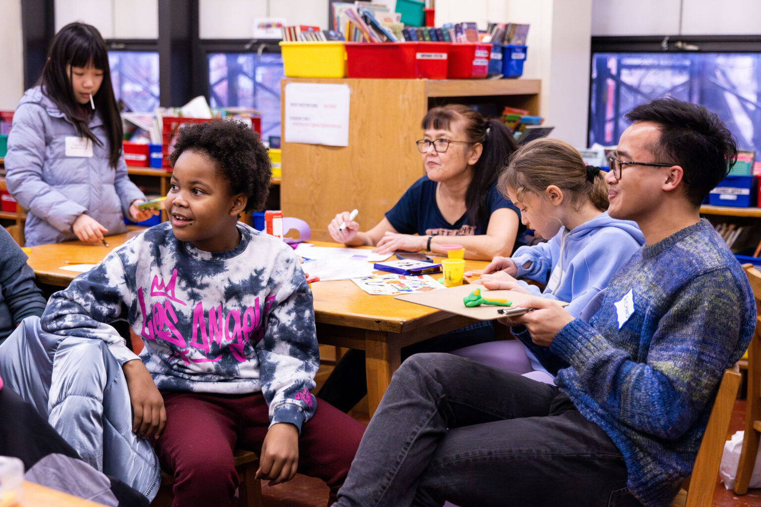 Join Us in Building Young Readers Through Volunteering | Apex for Youth